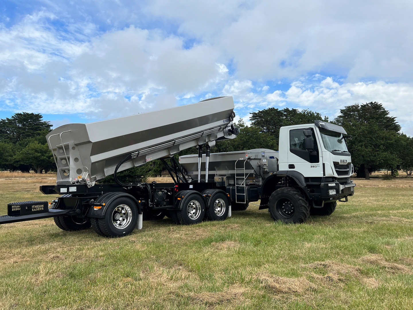 Bulk Cartage Trailers - Southern Spreaders