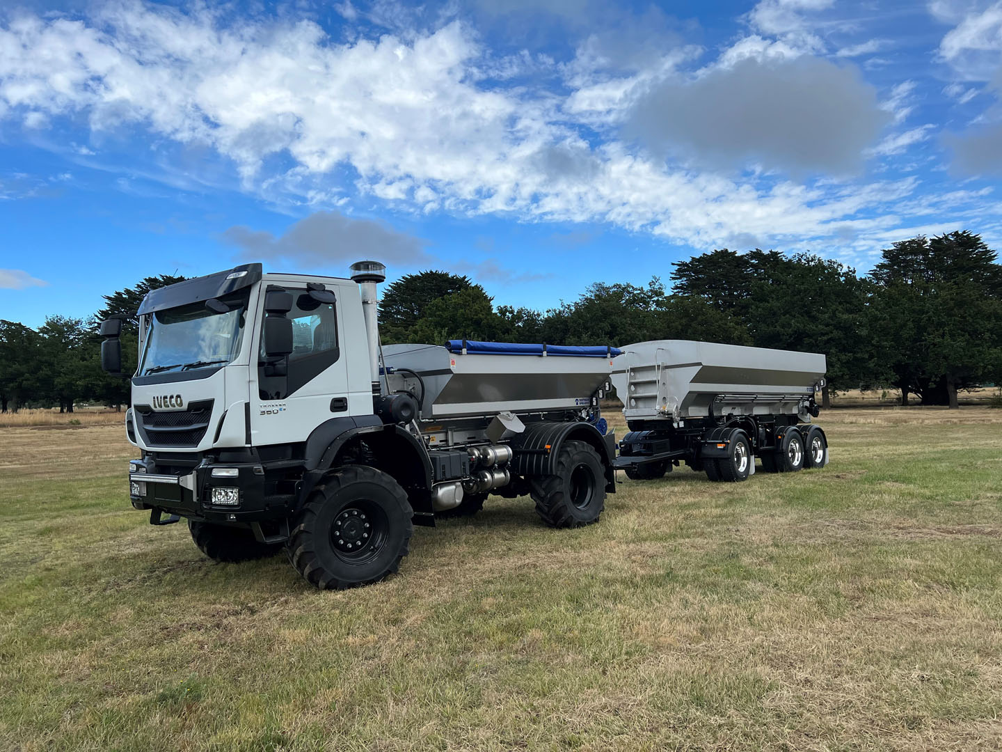 F6003 Feeder Trailer – Southern Spreaders