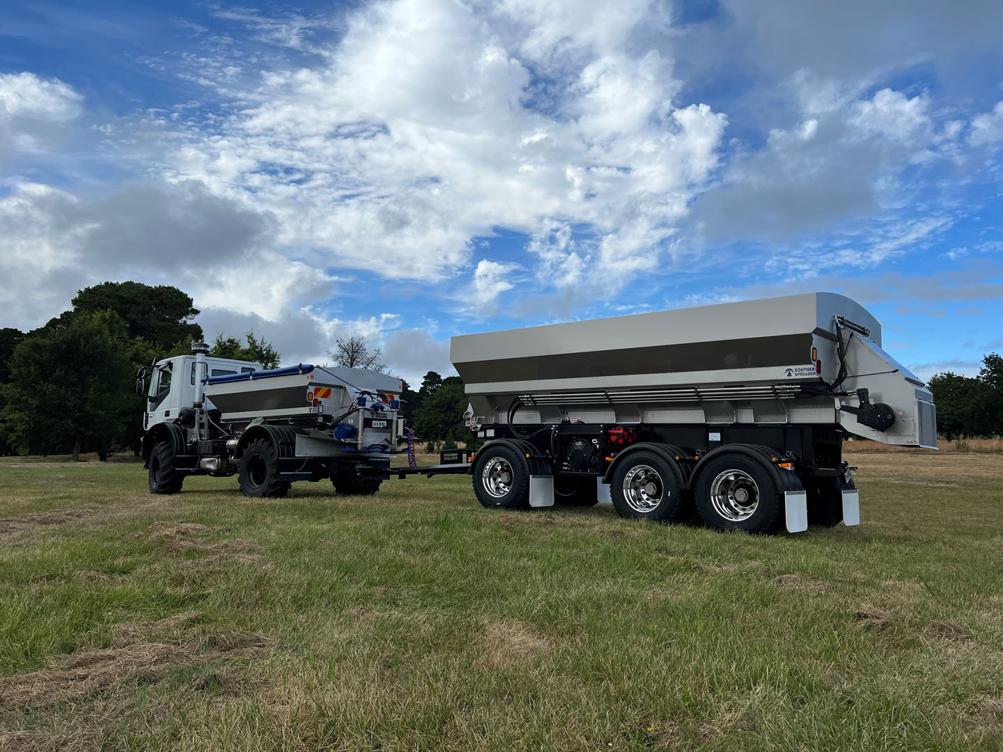 F6003 Feeder Trailer – Southern Spreaders