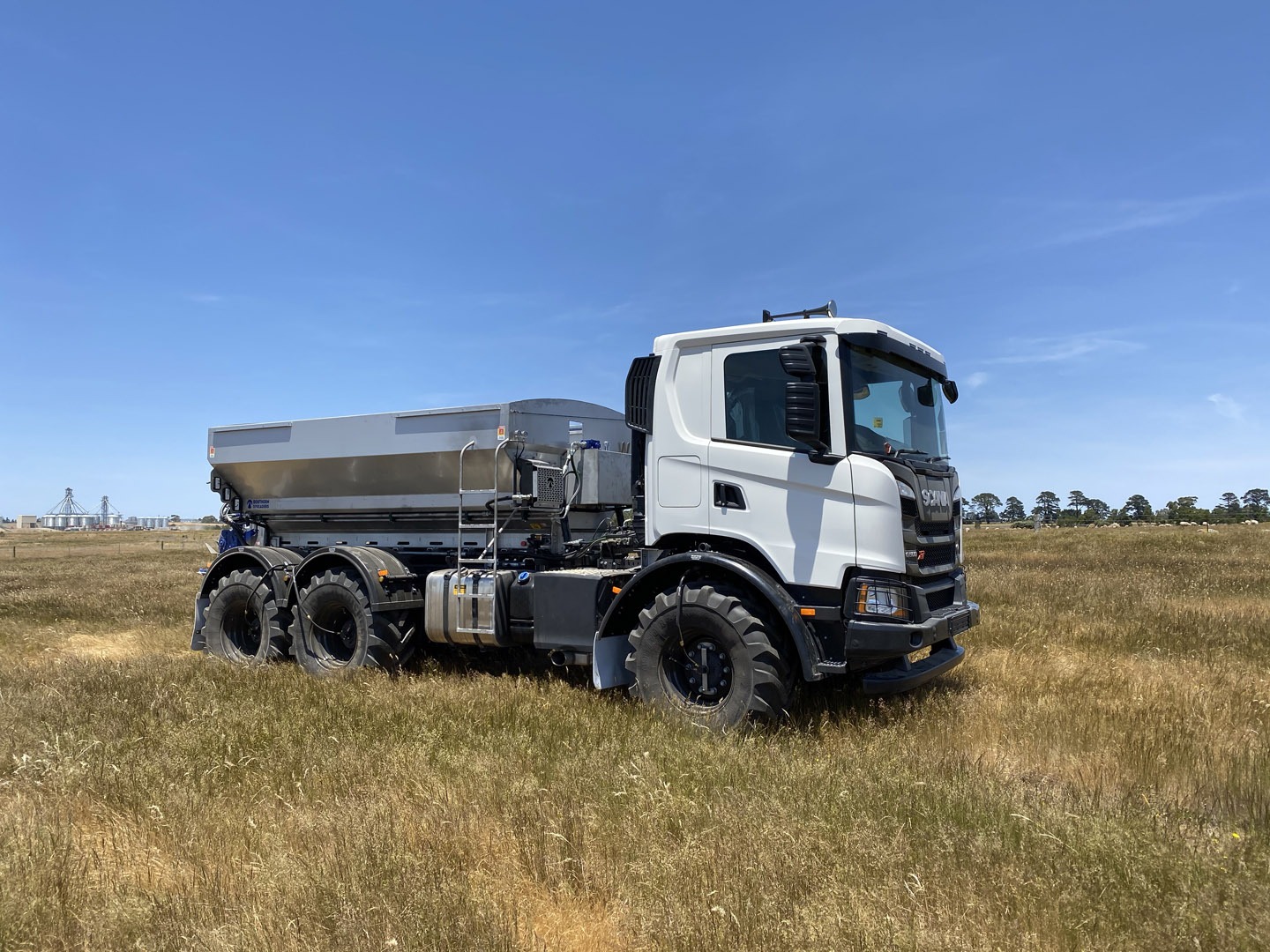 Scania G500 6X6 – Southern Spreaders