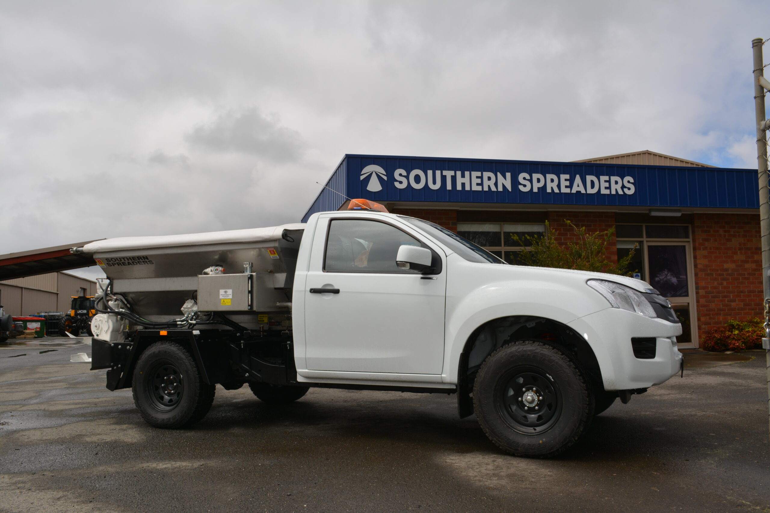 Cab Chassis Options Other - Southern Spreaders